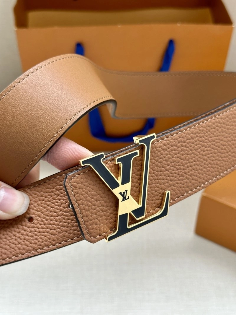 Accurate model Louis Vuitton Belts