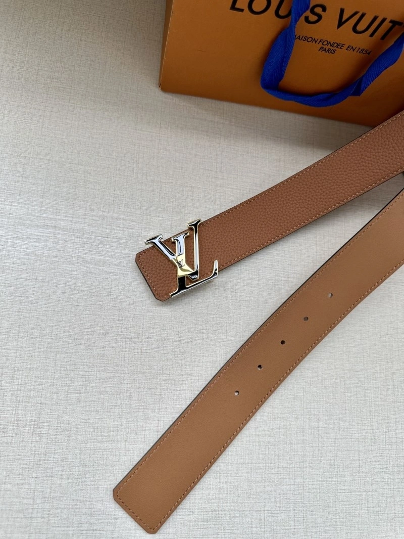 Accurate model Louis Vuitton Belts
