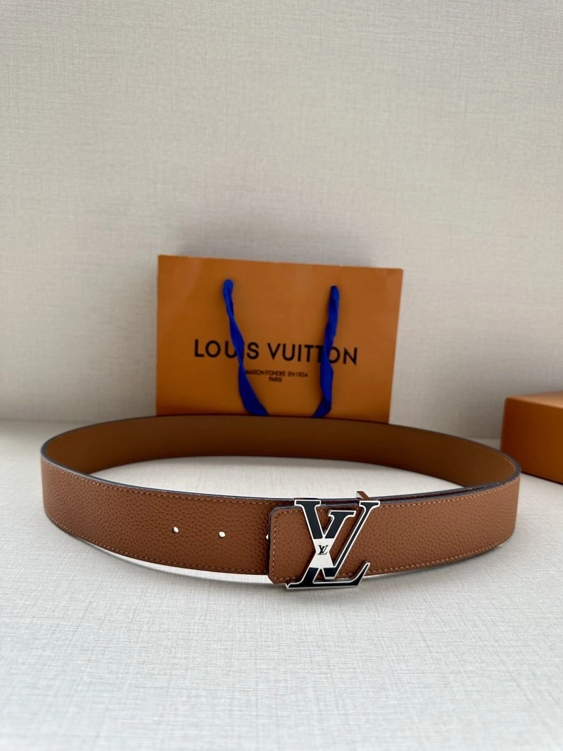 Accurate model Louis Vuitton Belts