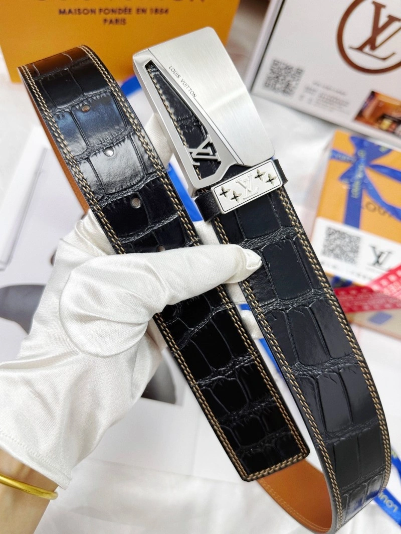Low-cost Louis Vuitton Belts