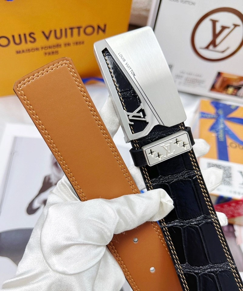 Low-cost Louis Vuitton Belts