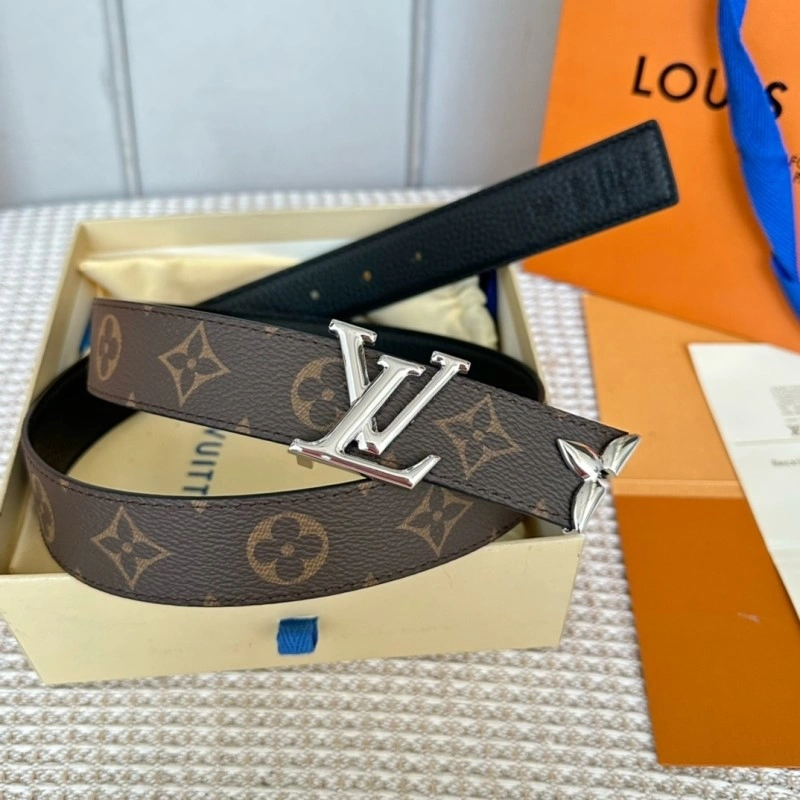 Low-cost Louis Vuitton Belts