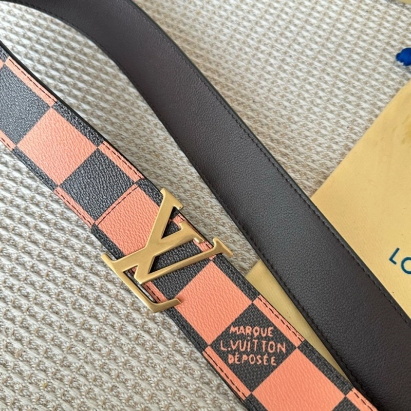 Top mirror Louis Vuitton Belts