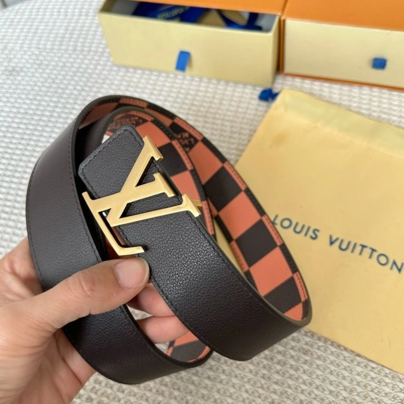 Top mirror Louis Vuitton Belts