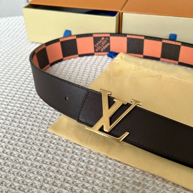 Top mirror Louis Vuitton Belts