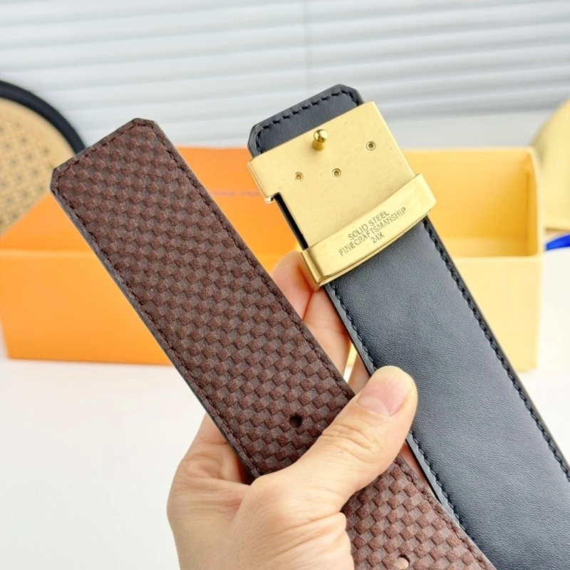 Top mirror Louis Vuitton Belts