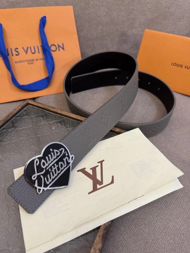 1:1 copy Louis Vuitton Belts