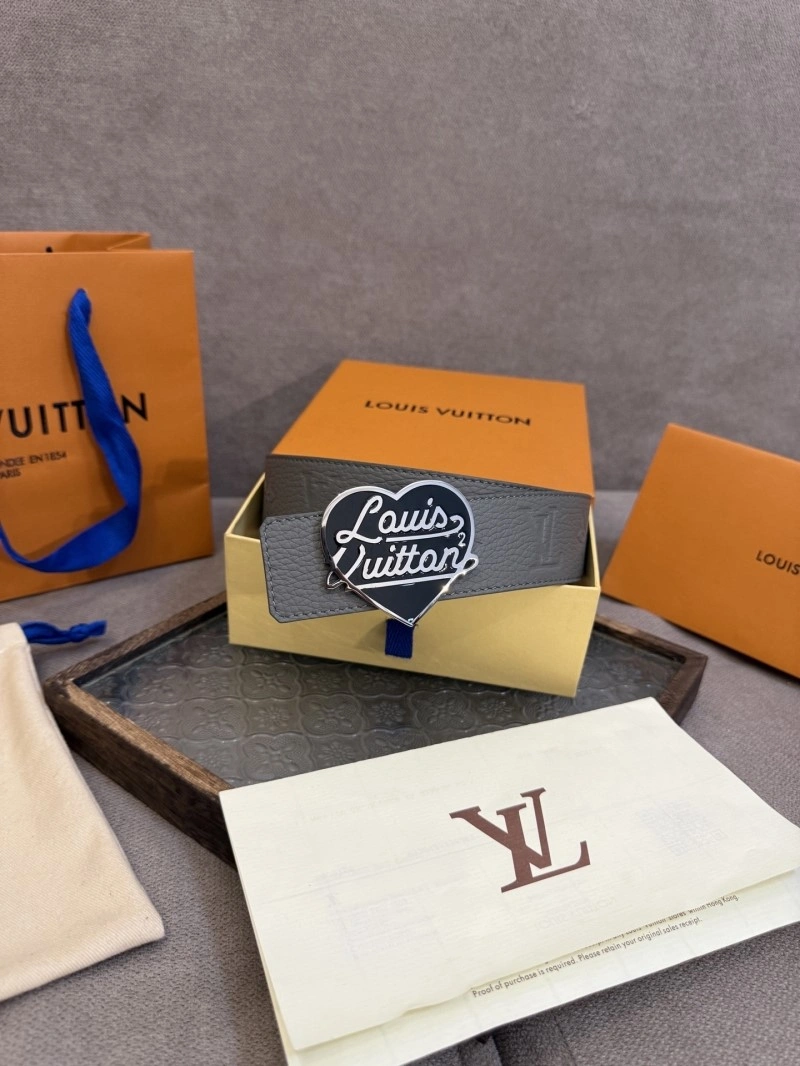 1:1 copy Louis Vuitton Belts