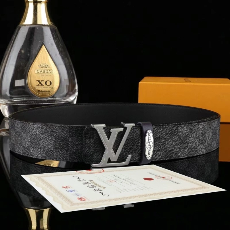 Top mirror Louis Vuitton Belts