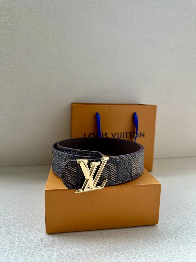 Accurate model Louis Vuitton Belts