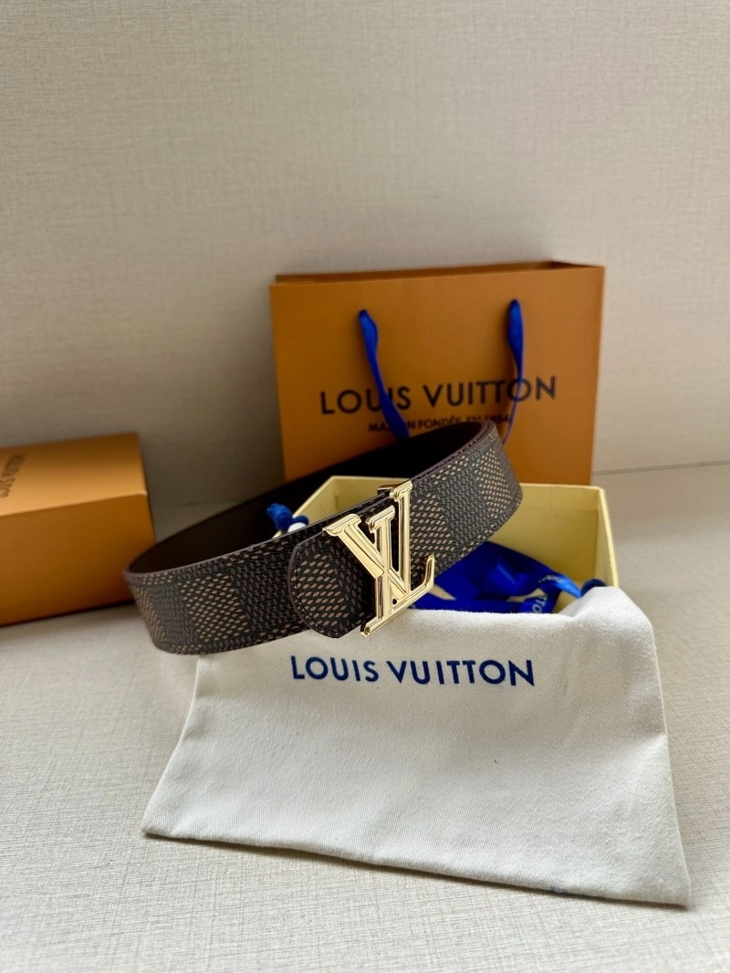 Accurate model Louis Vuitton Belts