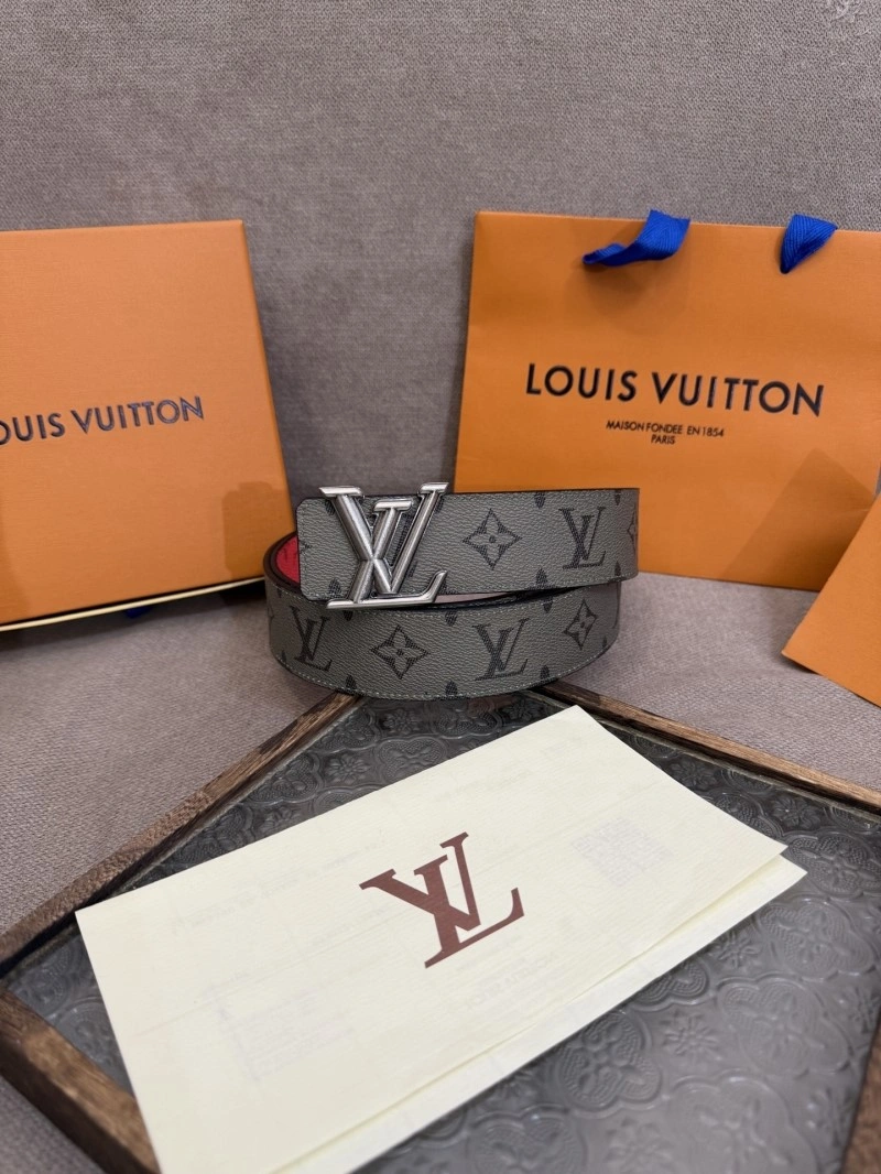 Low-cost Louis Vuitton Belts