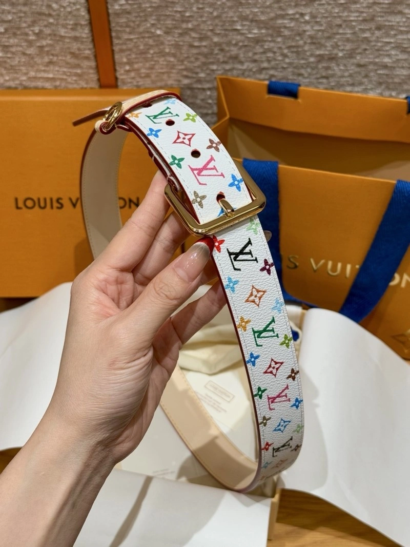 Top mirror Louis Vuitton Belts