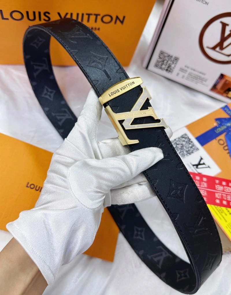 Low-cost Louis Vuitton Belts