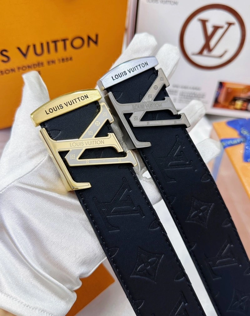 Low-cost Louis Vuitton Belts