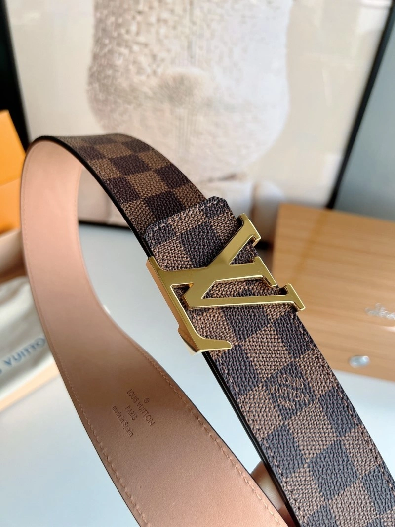 Perfect replica Louis Vuitton Belts