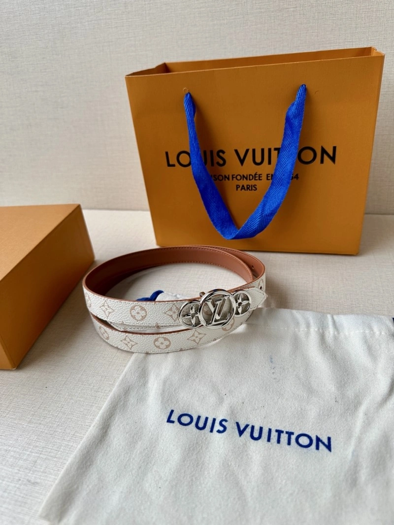 Accurate model Louis Vuitton Belts