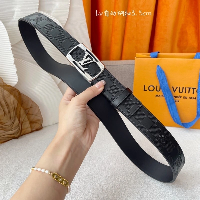 Low-cost Louis Vuitton Belts
