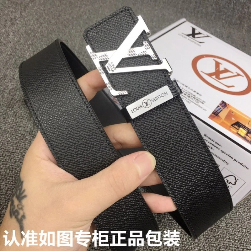 Top mirror Louis Vuitton Belts