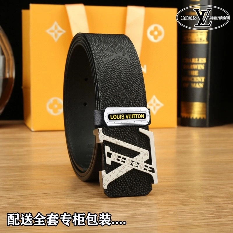 Top mirror Louis Vuitton Belts