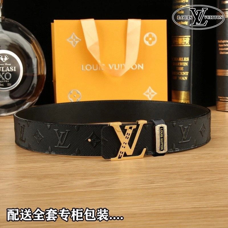 Top mirror Louis Vuitton Belts