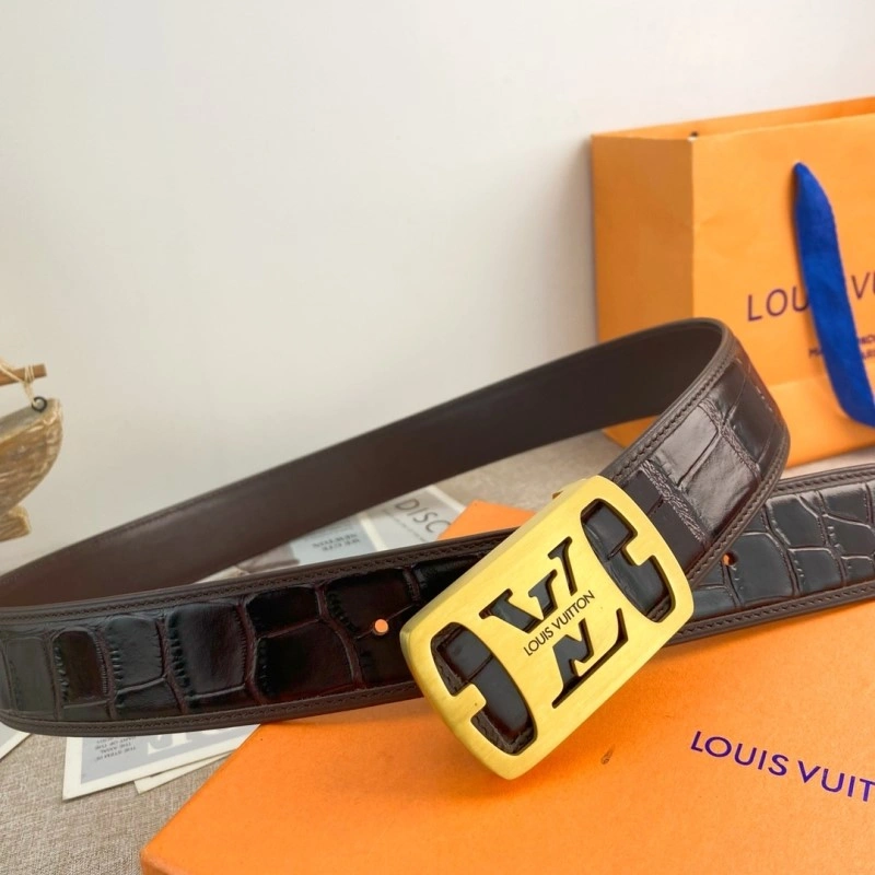 Top mirror Louis Vuitton Belts
