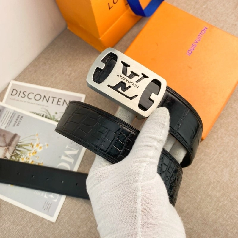 Accurate model Louis Vuitton Belts