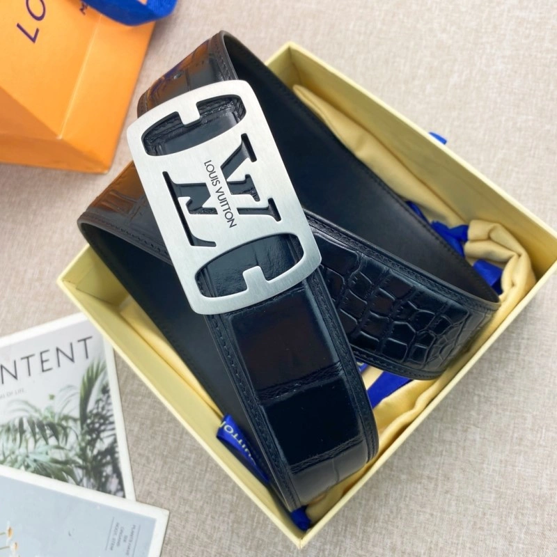 Accurate model Louis Vuitton Belts