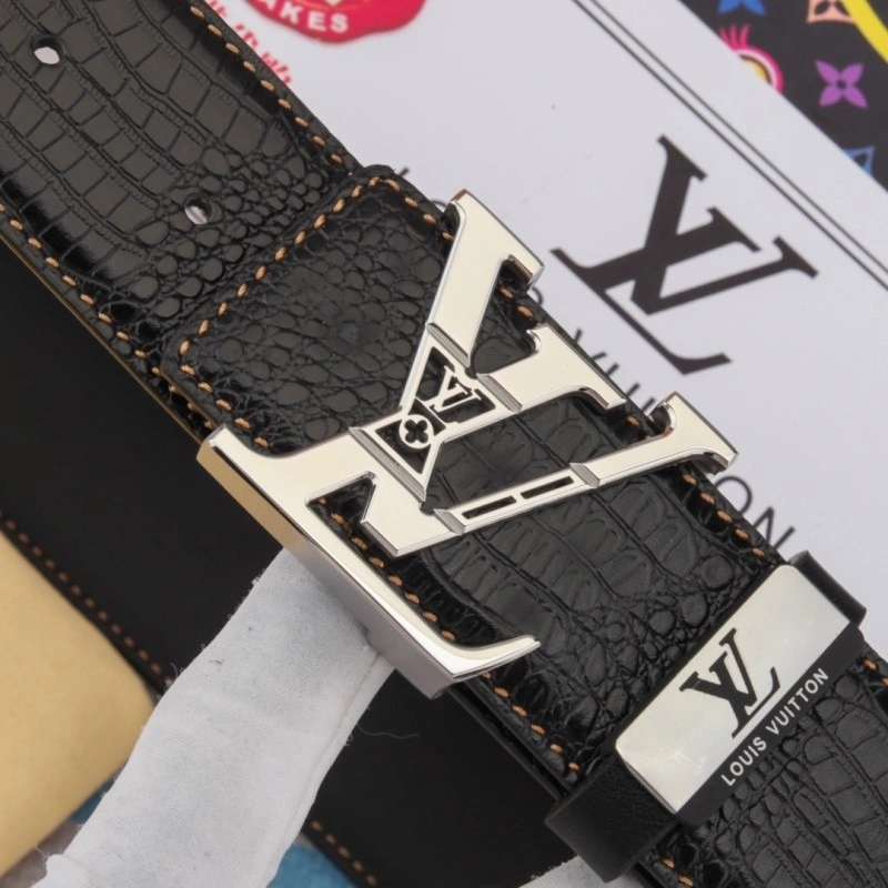 Top mirror Louis Vuitton Belts