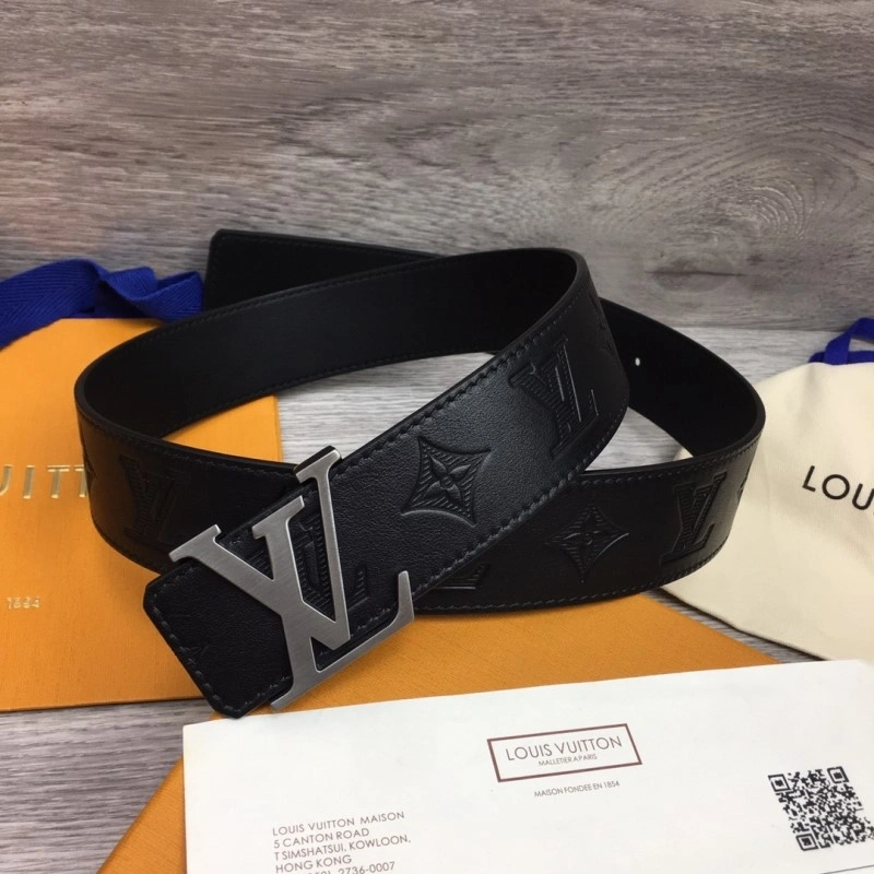 Top mirror Louis Vuitton Belts