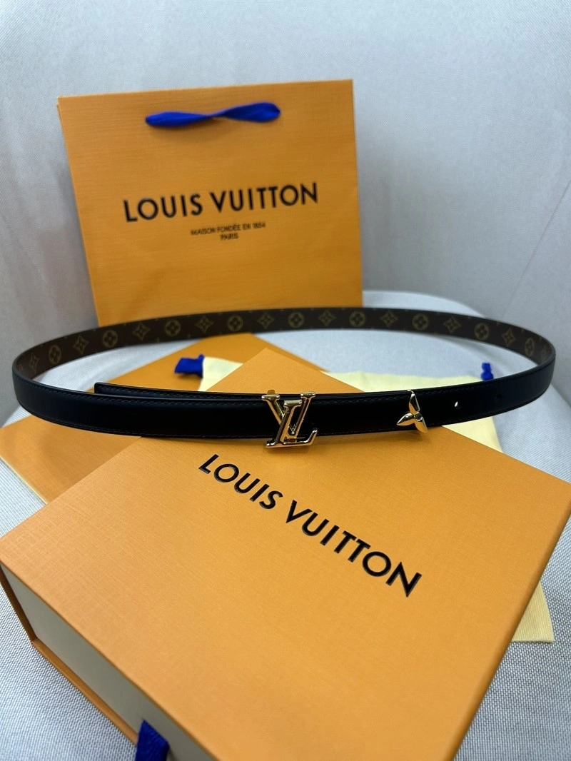 Low-cost Louis Vuitton Belts