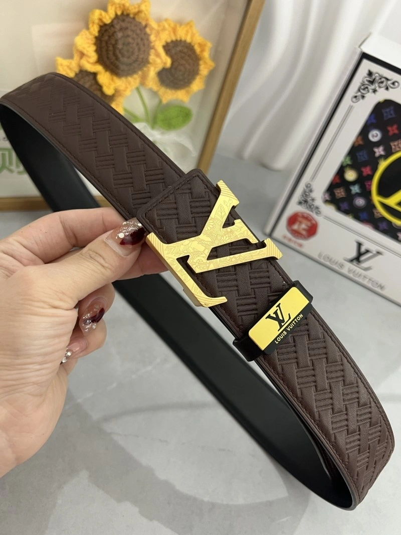 Bargain Louis Vuitton Belts