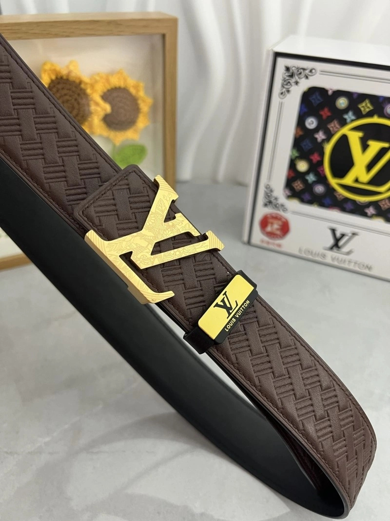Bargain Louis Vuitton Belts