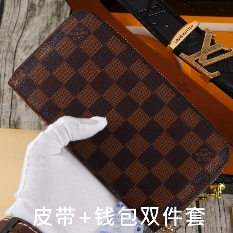 Low-cost Louis Vuitton Belts