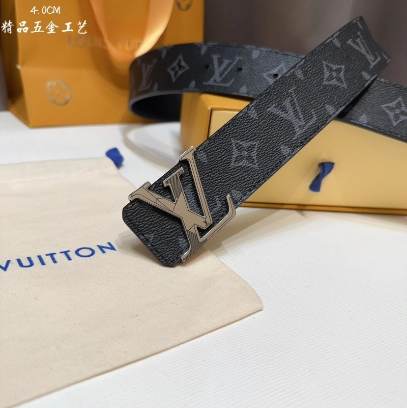 Top mirror Louis Vuitton Belts