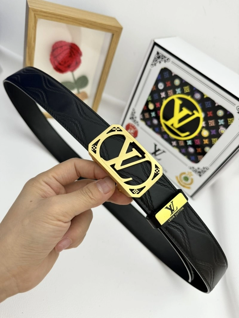 1:1 copy Louis Vuitton Belts