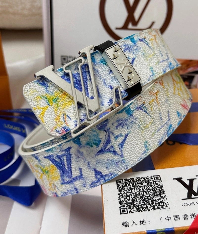 Accurate model Louis Vuitton Belts