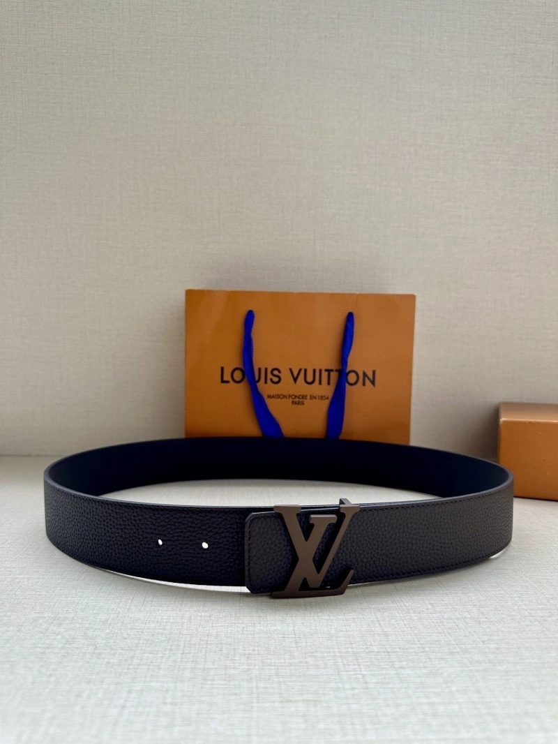 Top mirror Louis Vuitton Belts
