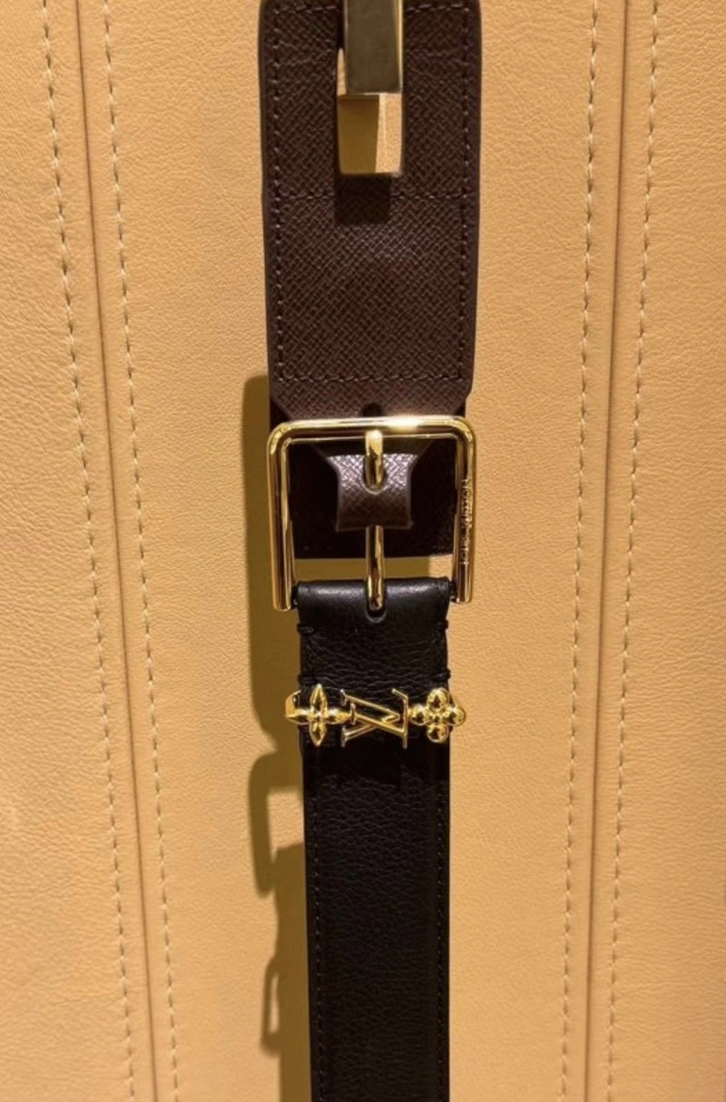 Precise copy Louis Vuitton Belts