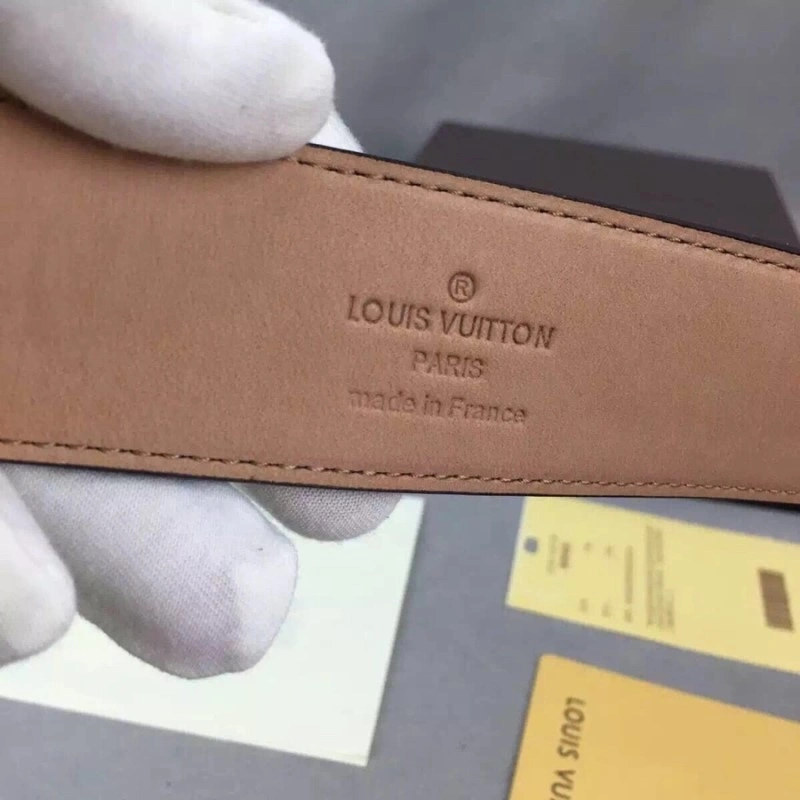 Top mirror Louis Vuitton Belts
