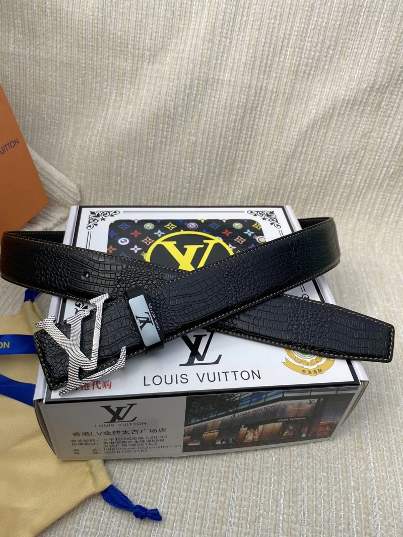 Top mirror Louis Vuitton Belts