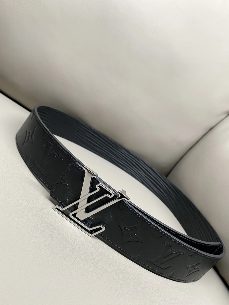 Low-cost Louis Vuitton Belts
