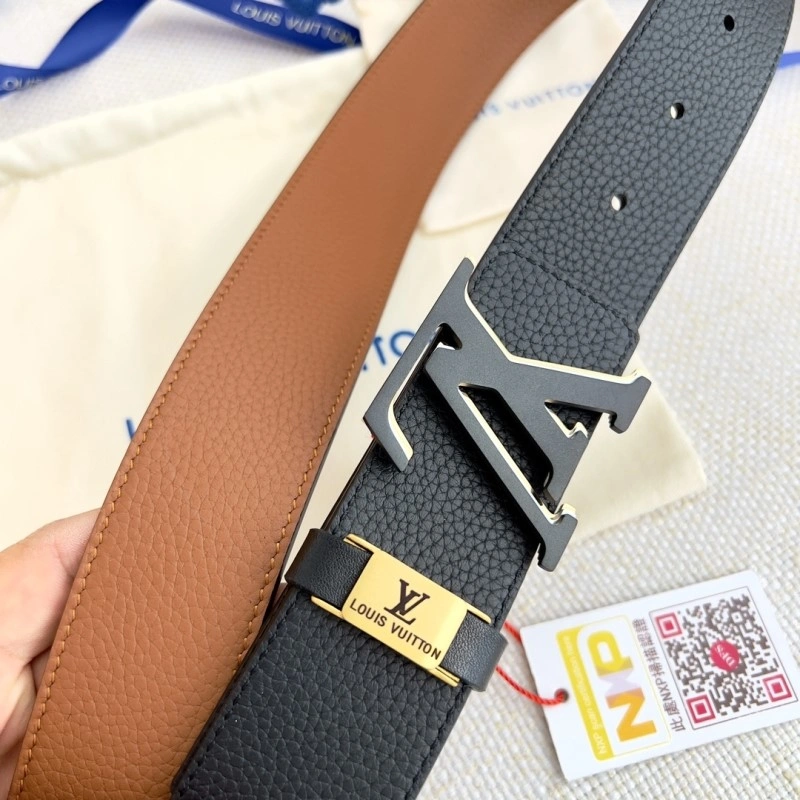 Top mirror Louis Vuitton Belts