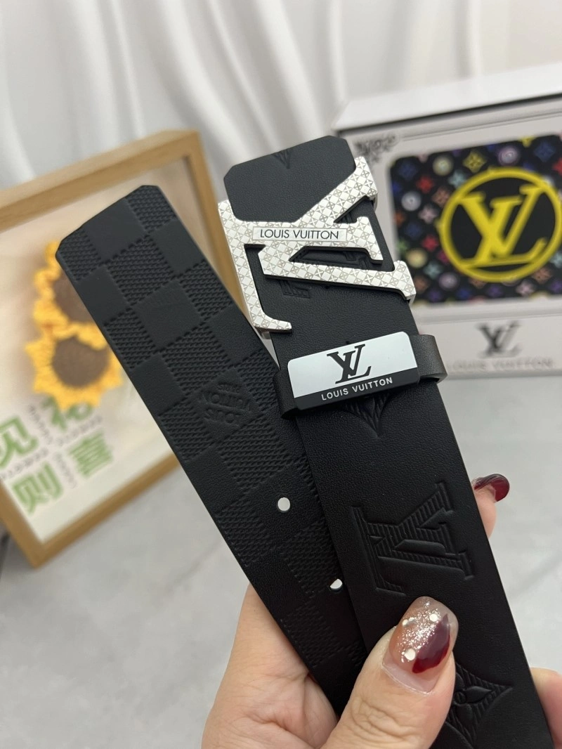 Inexpensive Louis Vuitton Belts