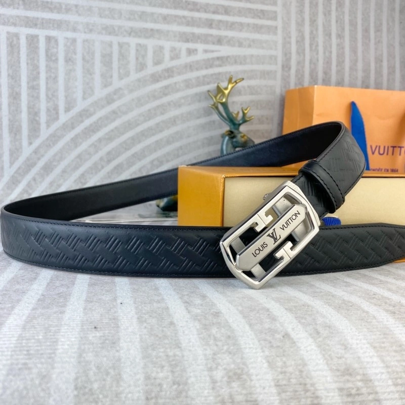 Low-cost Louis Vuitton Belts