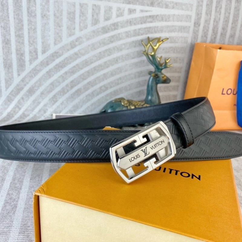 Low-cost Louis Vuitton Belts