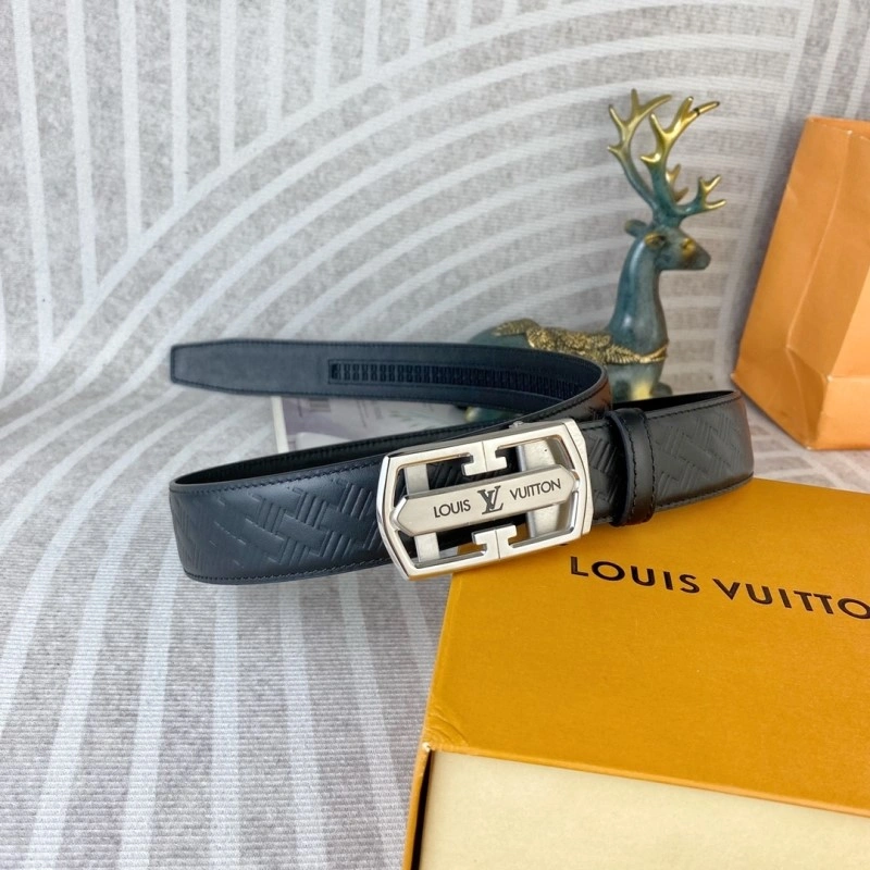 Low-cost Louis Vuitton Belts