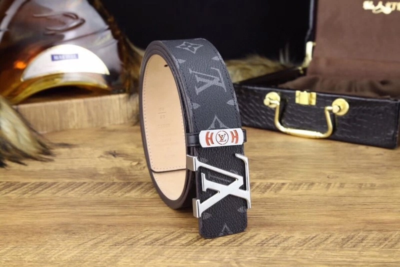 Official Louis Vuitton Belts