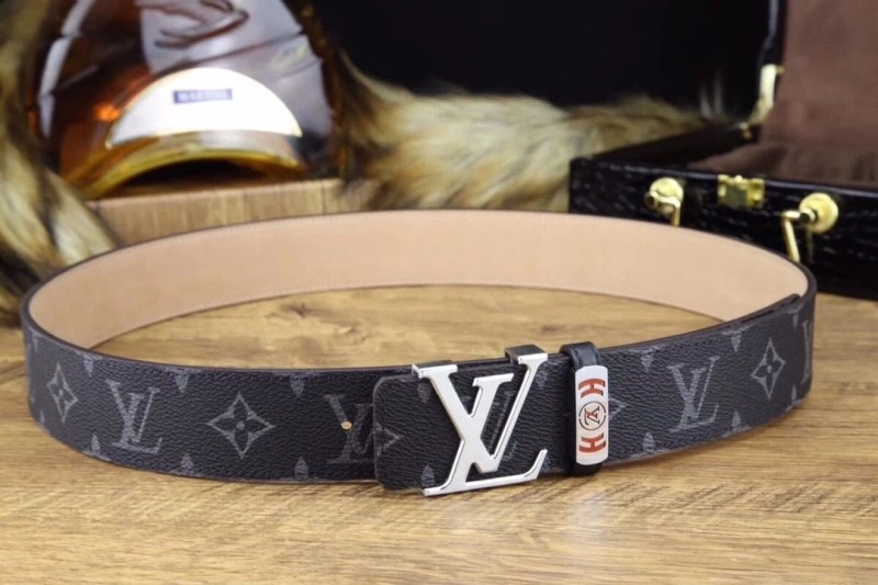 Official Louis Vuitton Belts