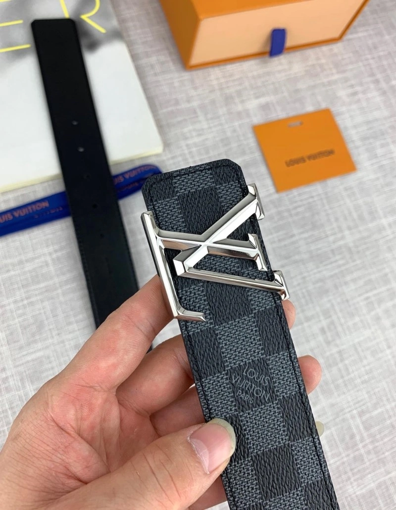 Bargain Louis Vuitton Belts